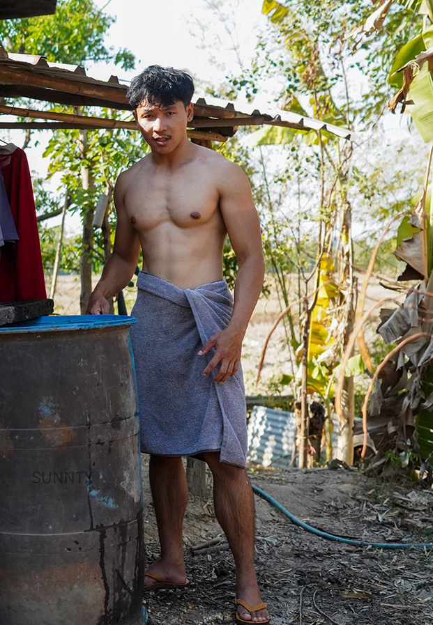 SUNNTX เปิดวาร์ปหนุ่มหล่อ งานดีสายโชว์ ผลงานโดดเด่นบนทวิตเตอร์