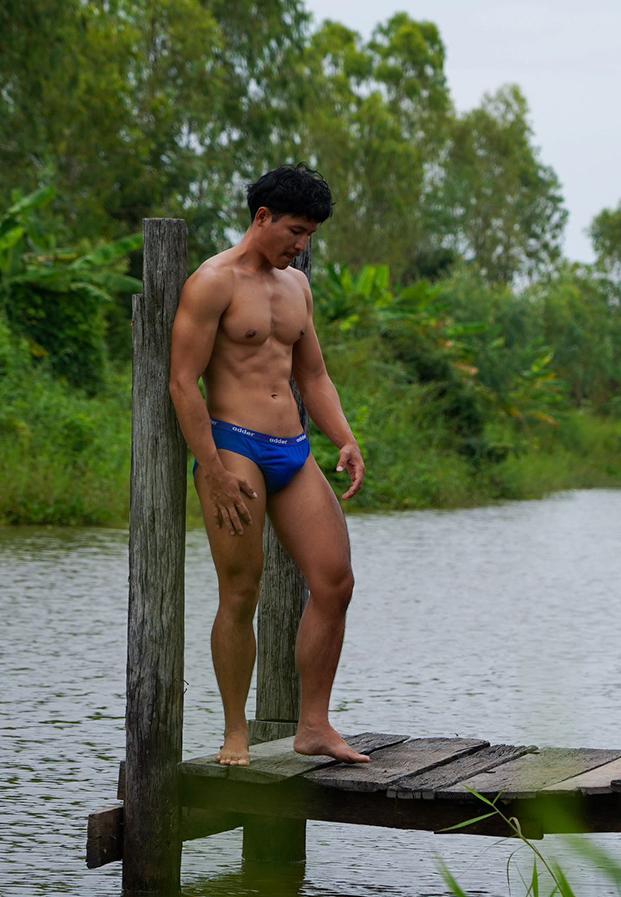 SUNNTX เปิดวาร์ปหนุ่มหล่อ งานดีสายโชว์ ผลงานโดดเด่นบนทวิตเตอร์