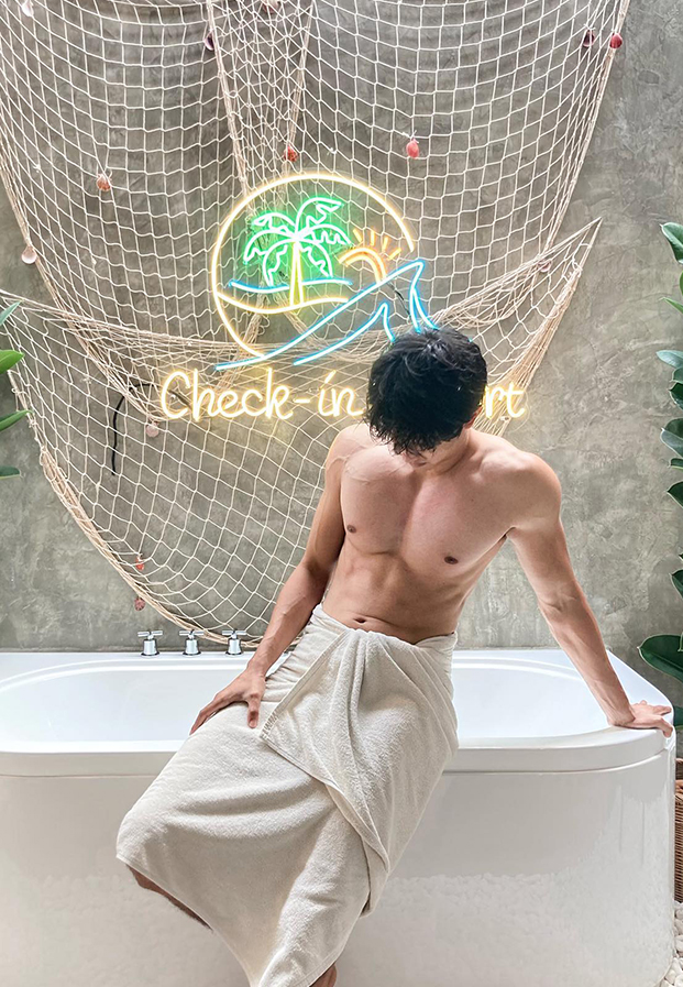 Apiwat M Em เปิดวาร์ปเทรนเนอร์หล่อ หุ่นแซ่บเซ็กซี่มาก โดนใจสาวๆ