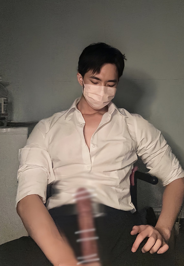 aka tsuki เปิดวาร์ปนายแบบหนุ่มชาวญี่ปุ่น พร้อมความเซ็กซี่เกินพิกัด